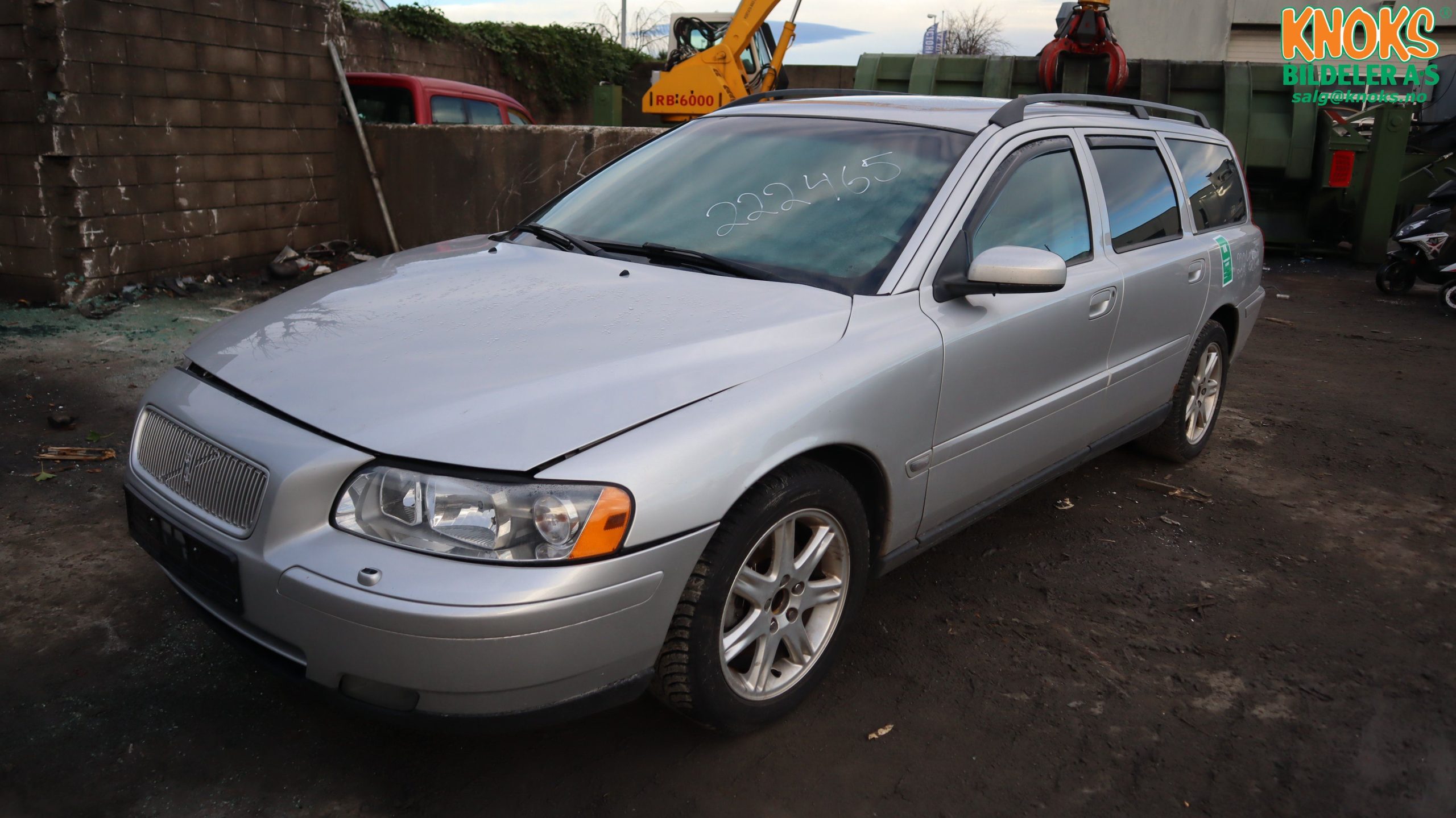 Bildeler fra Volvo V70 2,4d 2005mod. (222465) - Knoks Bildeler AS